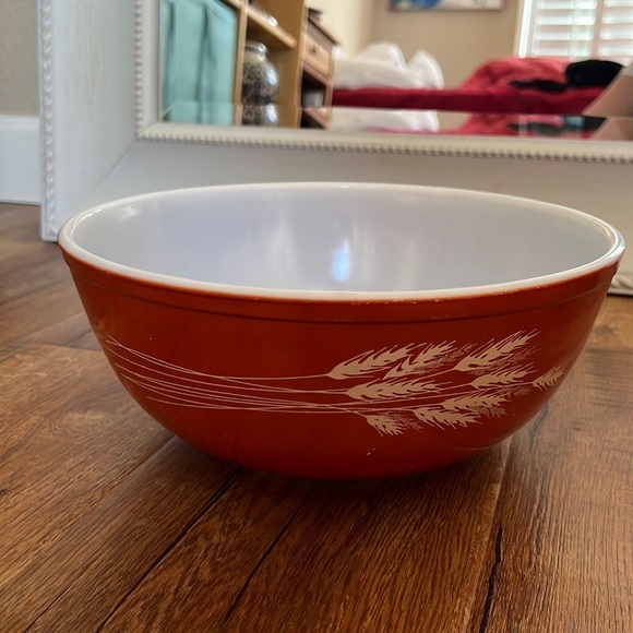 Pyrex | Dining | Vintage Pyrex Bowl | Poshmark